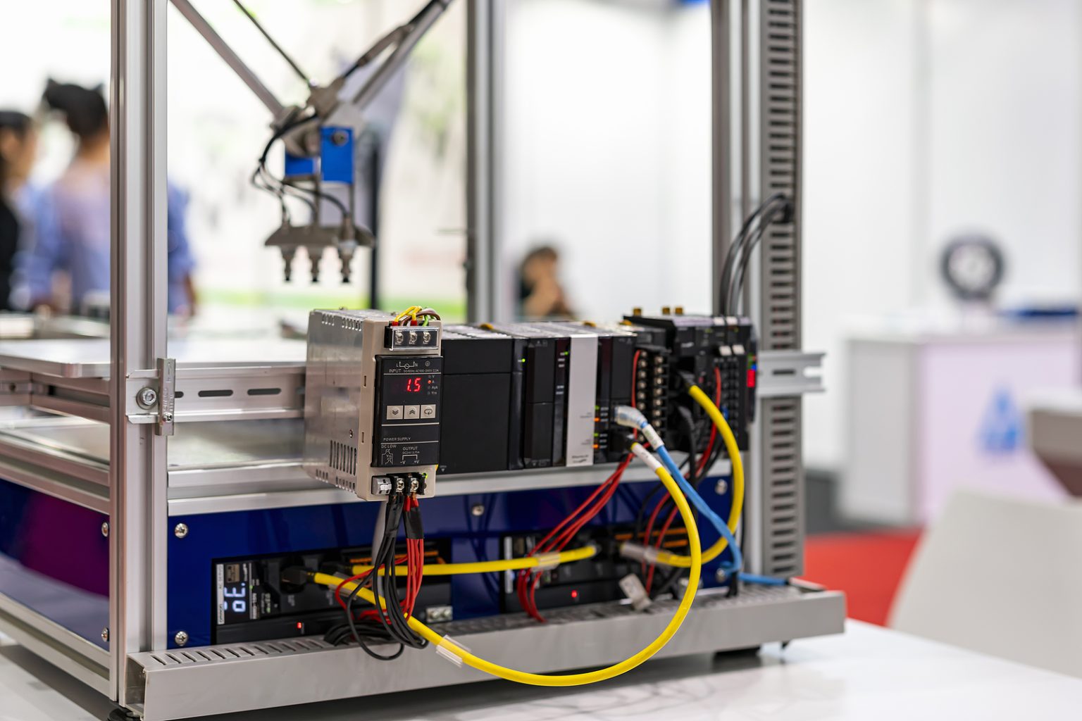 What Is a PLC? How Programmable Logic Controllers Power Manufacturing ...