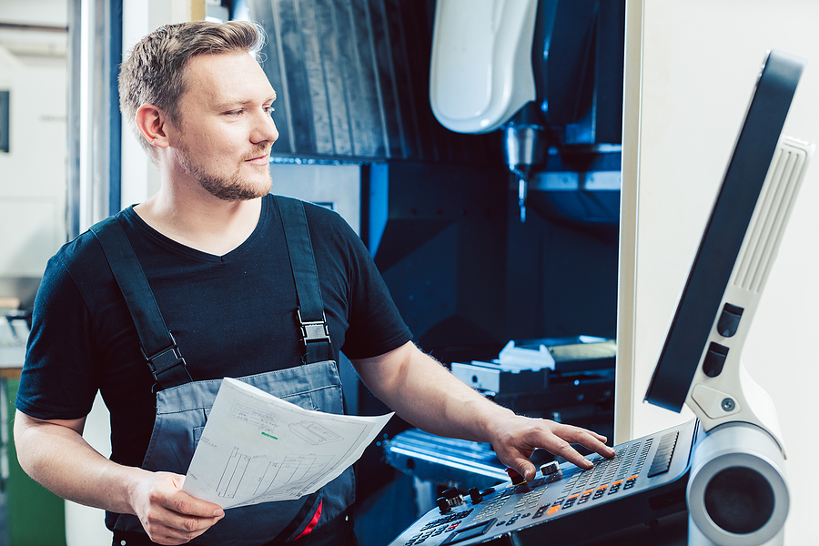 Expert CNC Operators for Precision Manufacturing | FlexTrades