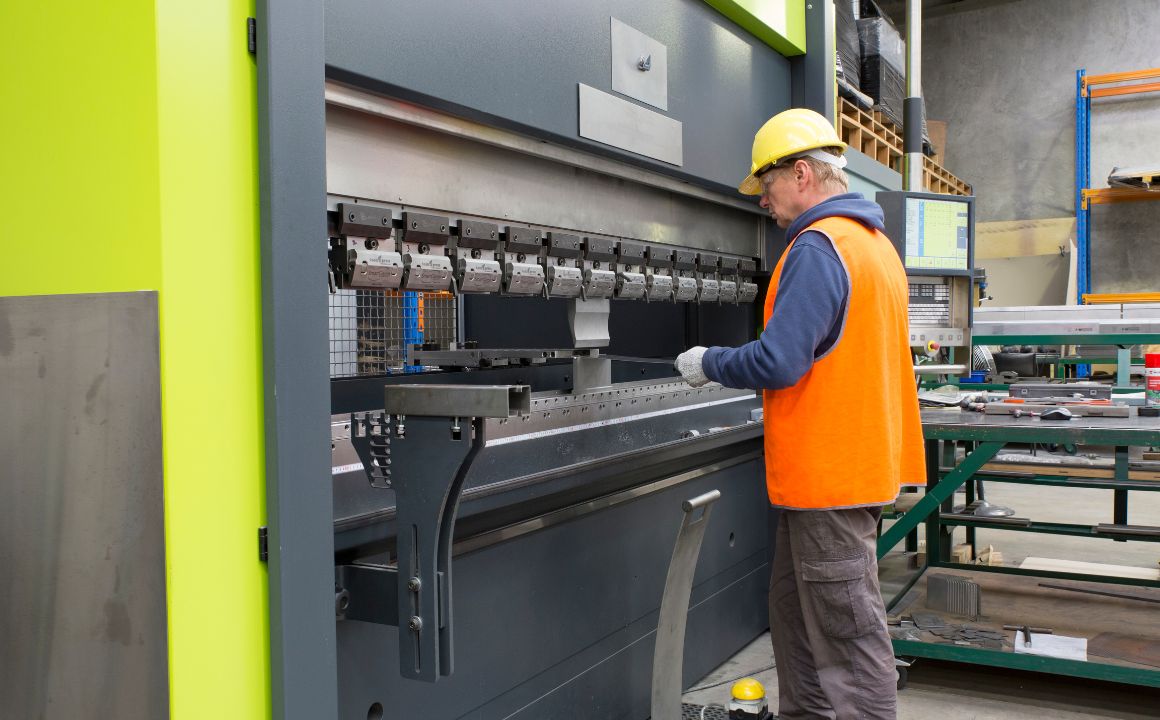 Expert Brake Press Operators – FlexTrades | Immediate Nationwide Deployment